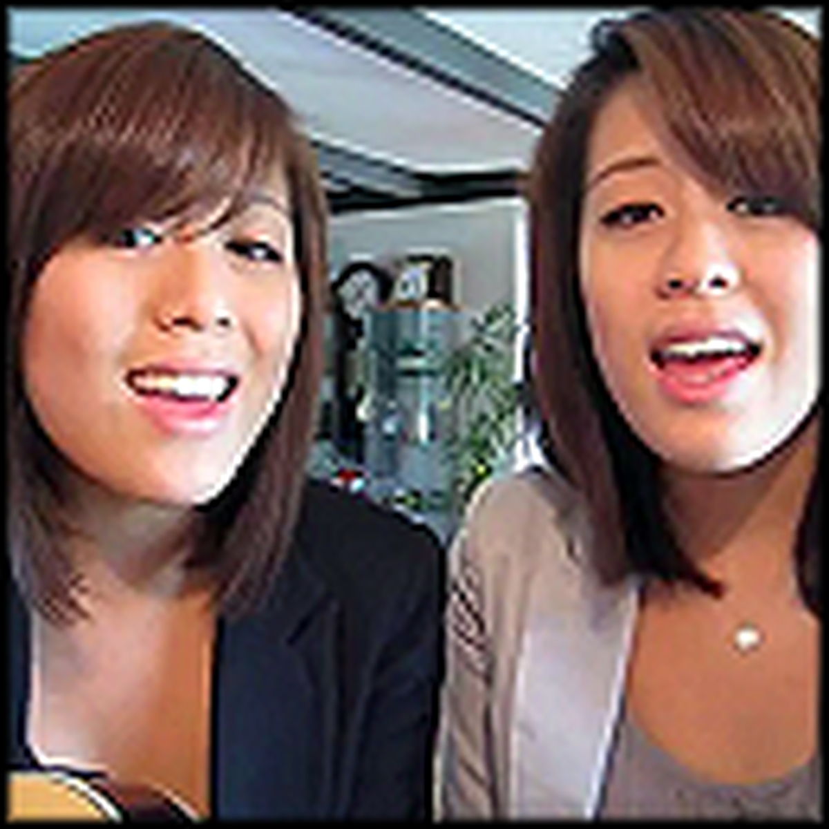 Twin Sisters Sing It's Your Love - Wow, Incredible Cover Song