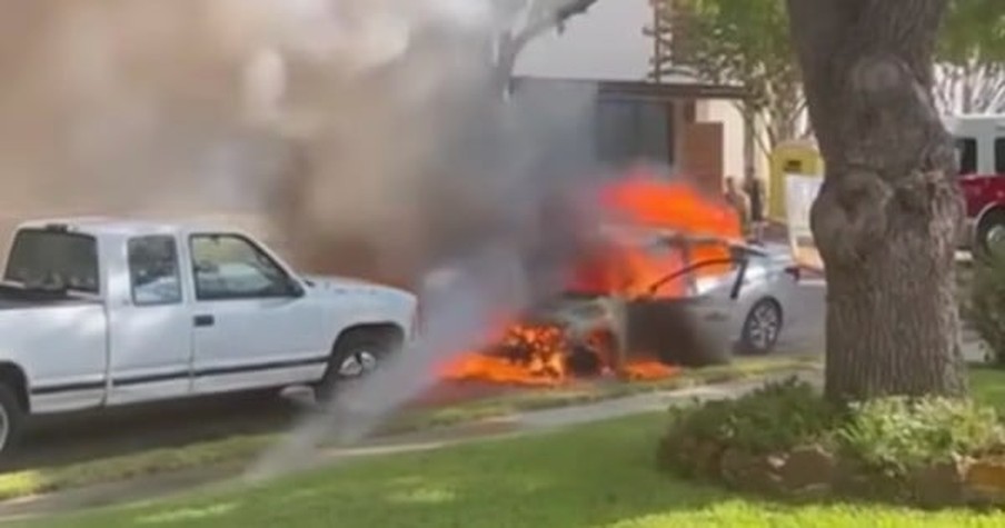 Paralyzed Man In Wheelchair Is Trapped When Car Bursts Into Flames ...