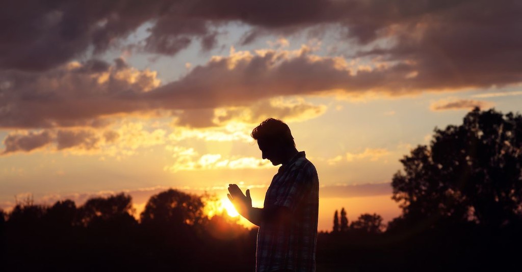 How to Talk to God - 3 Ways to Communicate & Hear From Him | Bible ...