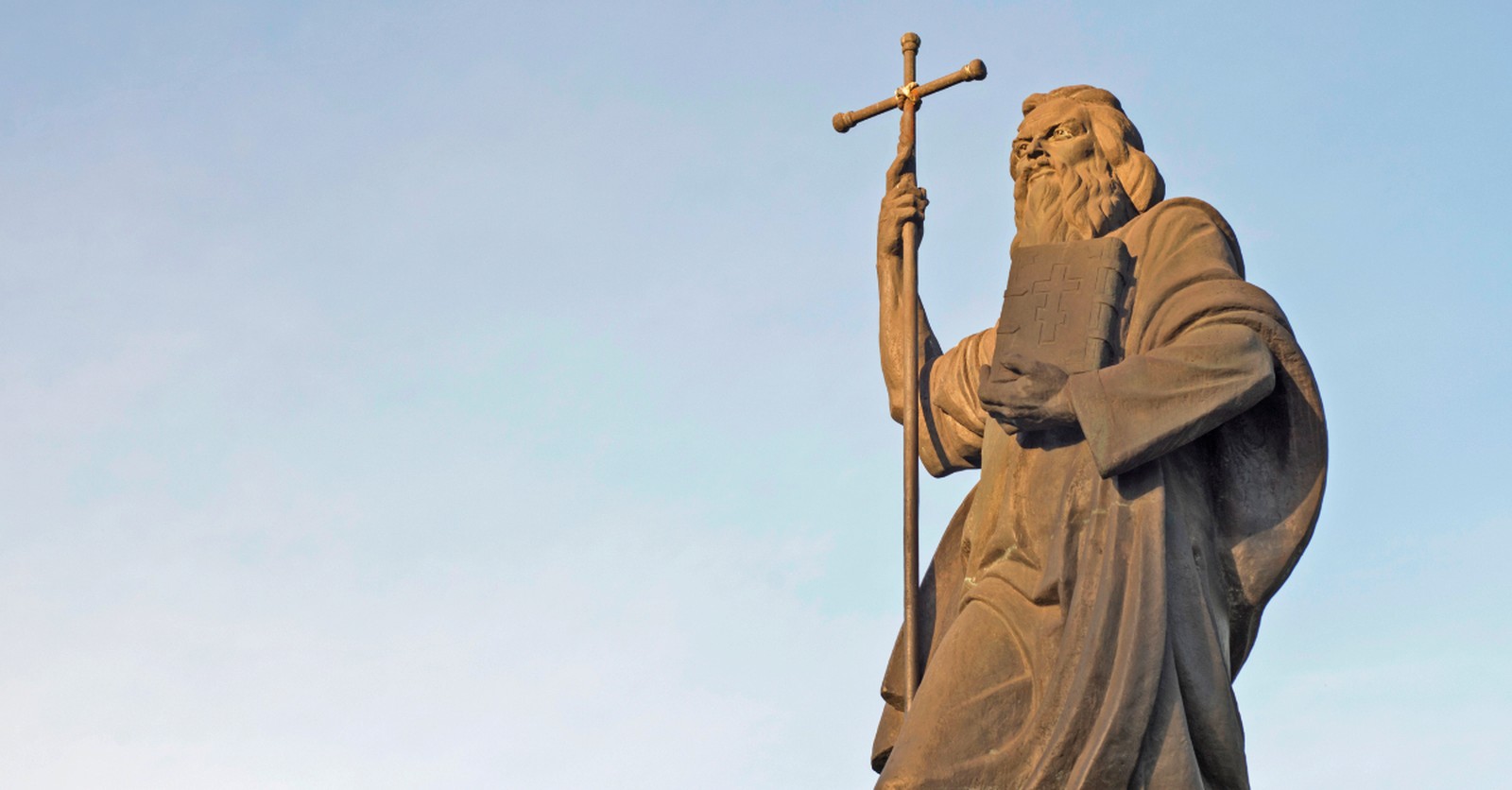 What Makes an Apostle? - Topical Studies | Bible Study Tools