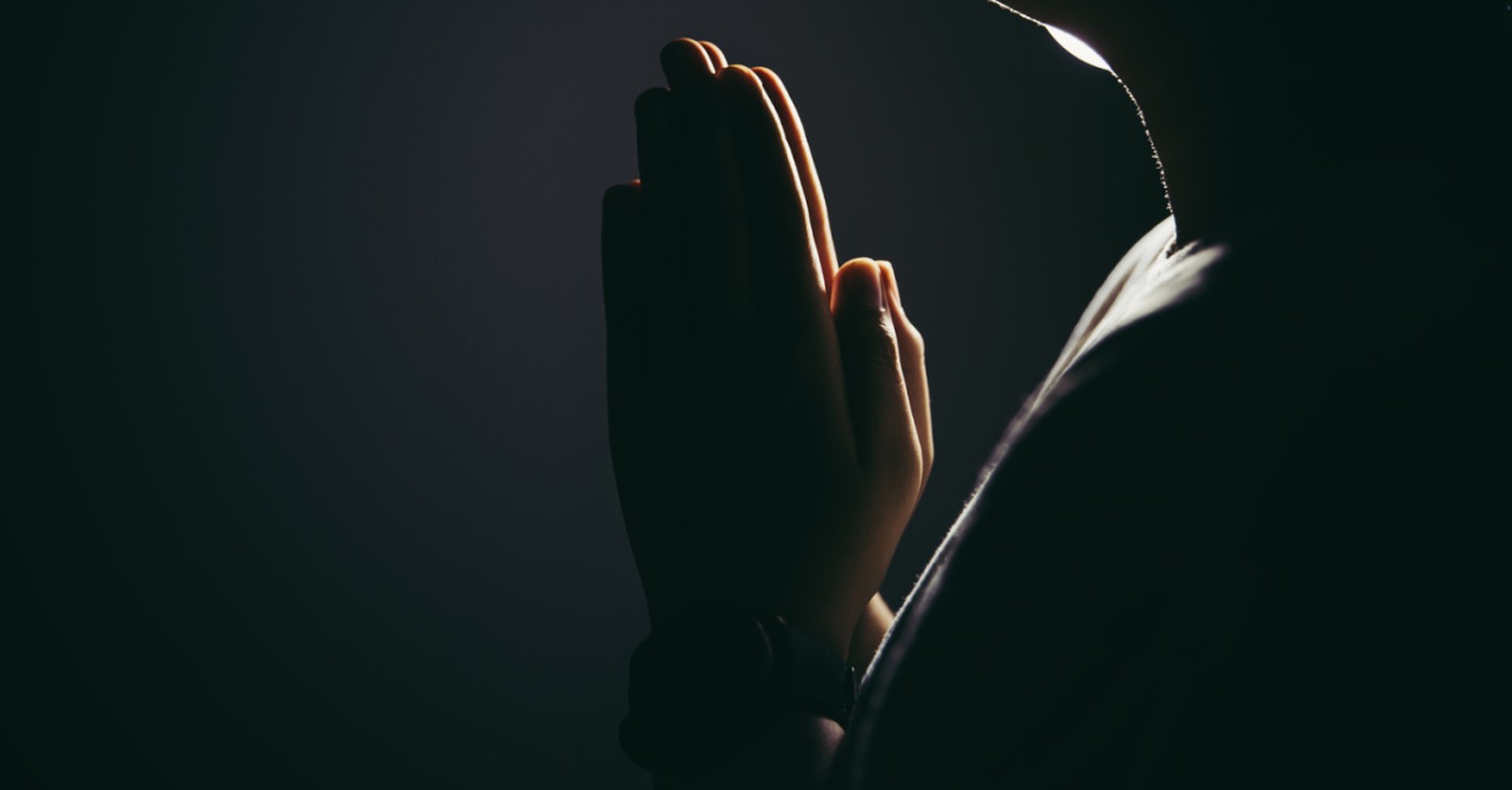 14 Verses about Angels and What They Teach Us - Topical Studies | Bible ...