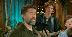 Josh Turner 'Amazing Grace (Live from Gaither Studios)' - Christian ...