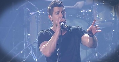 'He Knows' - Beautiful Worship Will Remind You To Leave All Your ...