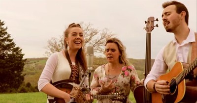 Southern Raised Bluegrass Performs 'Rise Again'