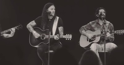 ‘Talking To Jesus’ Brandon Lake And Thomas Rhett Live From The Ryman