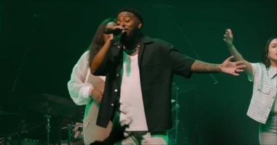 'God Problems' Maverick City Music, Chandler Moore And Naomi Raine ...