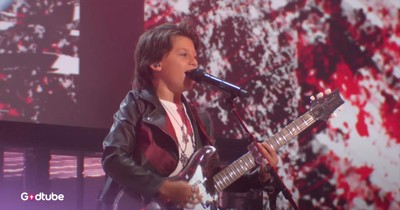 10-Year-Old Guitarist Rocks AGT Stage with ‘Born to Be Wild’