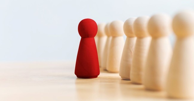 3 Ways to Be a Leader, Not a Follower