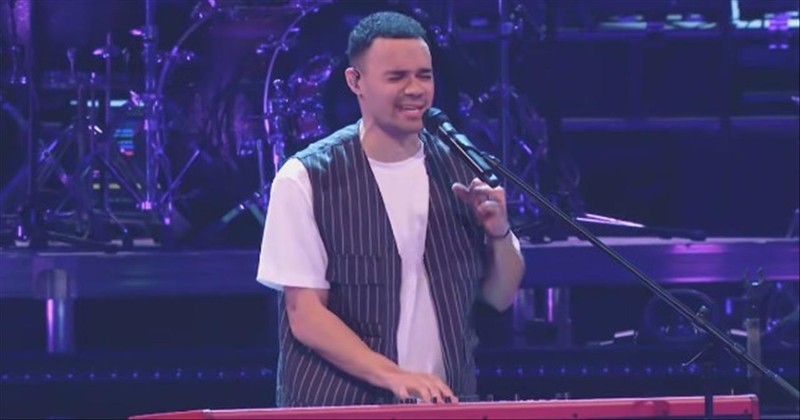 tauren wells Official Music Videos and Songs