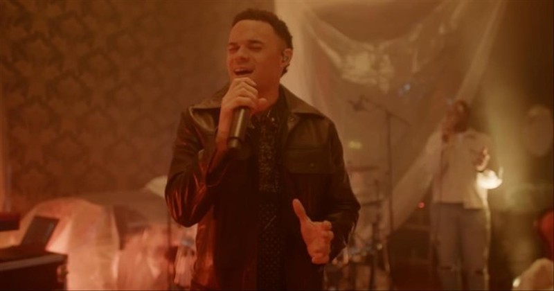 tauren wells Official Music Videos and Songs