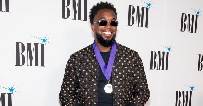 Dante Bowe Criticized by Fans for 'Overly Sexualized' Music Video with ...