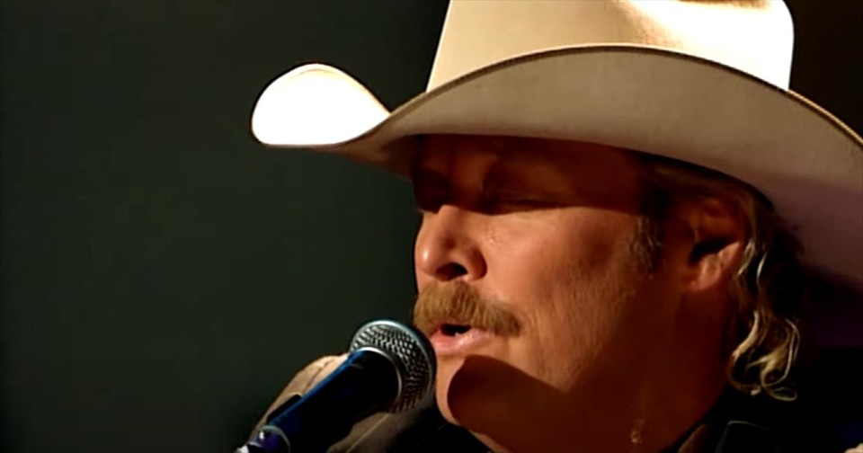 Alan Jackson 'Softly And Tenderly' Moving Live Performance | GodTube.com
