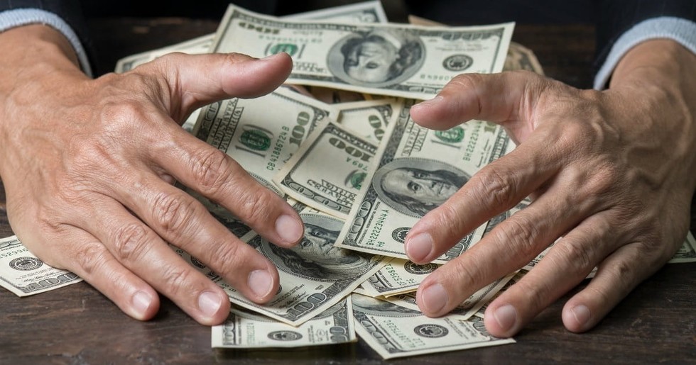 10 Signs of Emotional Abuse in a Relationship